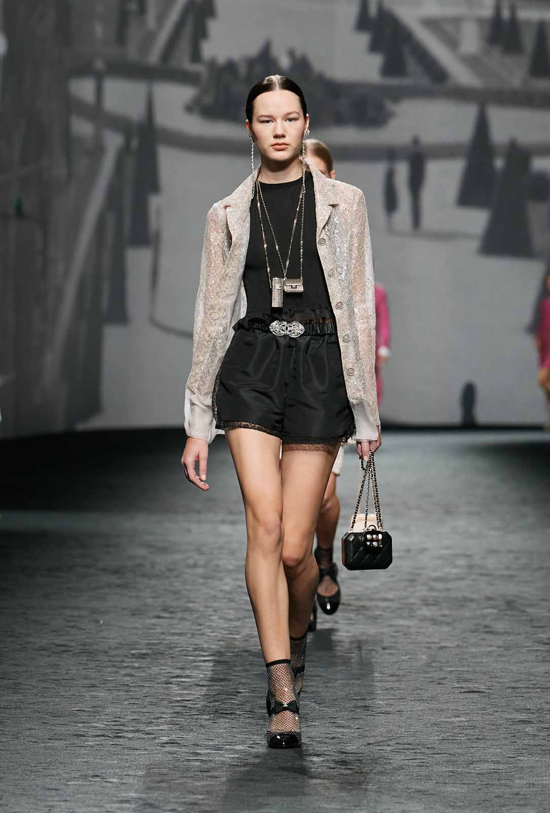 CHANEL Spring-Summer 2023 Ready-to-Wear Collection