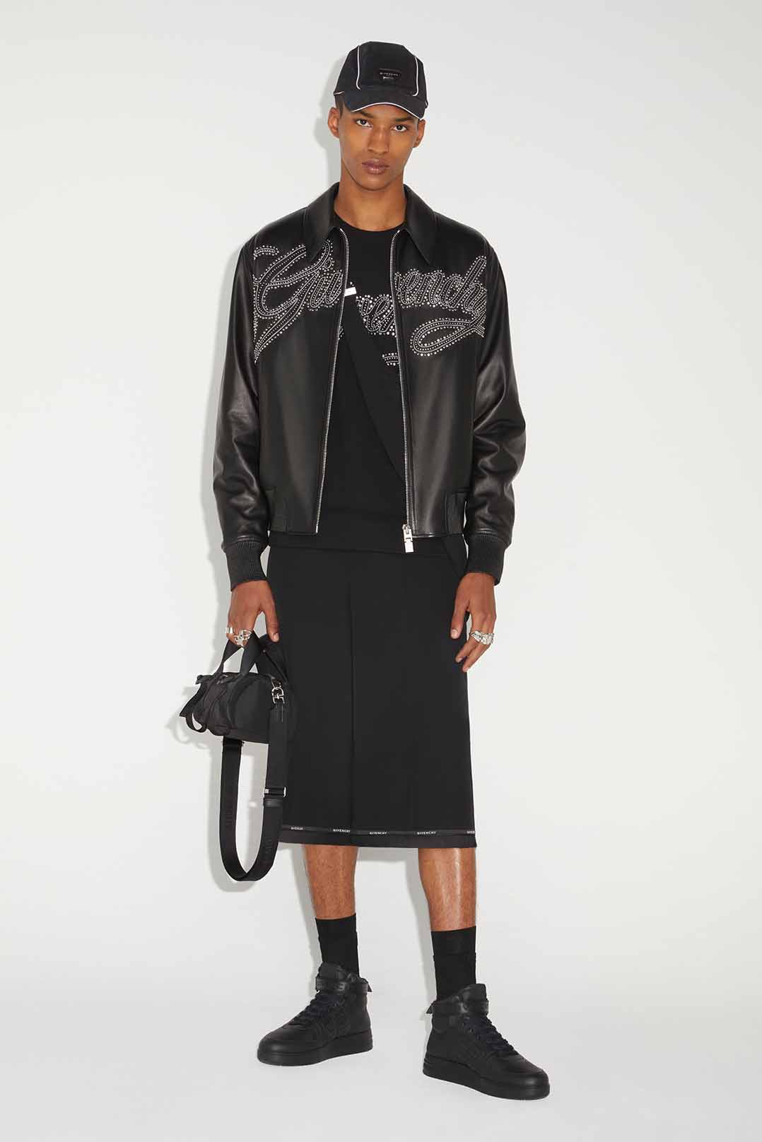 Givenchy Presents Fall 2023 Women's & Men's Ready-to-Wear Pre Collection