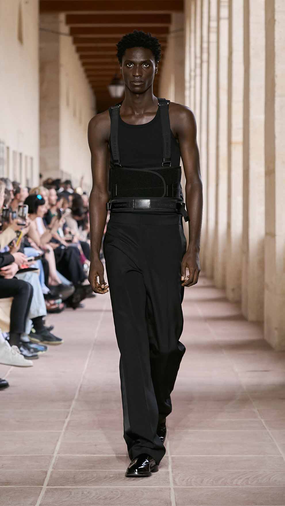 Givenchy Spring - Summer 2024 Men's Ready-to-wear Collection