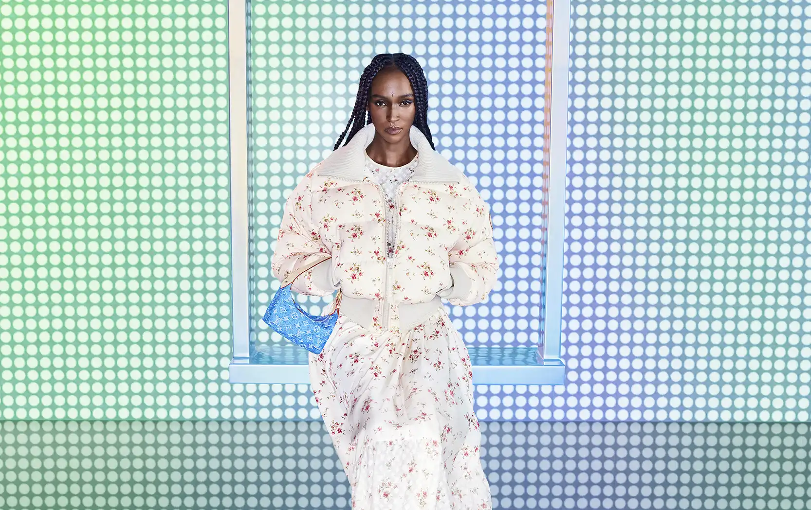 Louis Vuitton Debuts New LV Remix Collection Louis Vuitton Debuts New LV Remix Collection