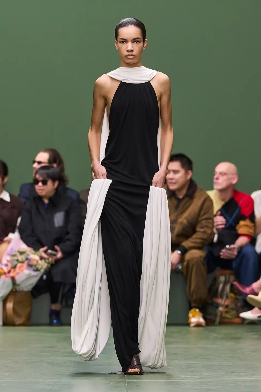 Loewe Fw24 Women’s Runway Collection