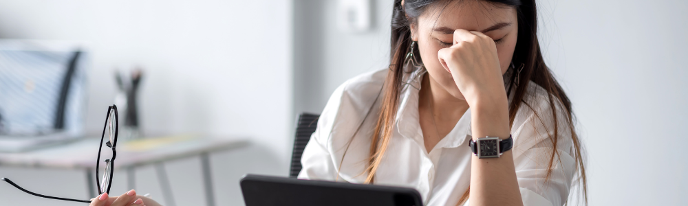 From Cubicles to Conference Rooms: How to Manage Allergies at Work