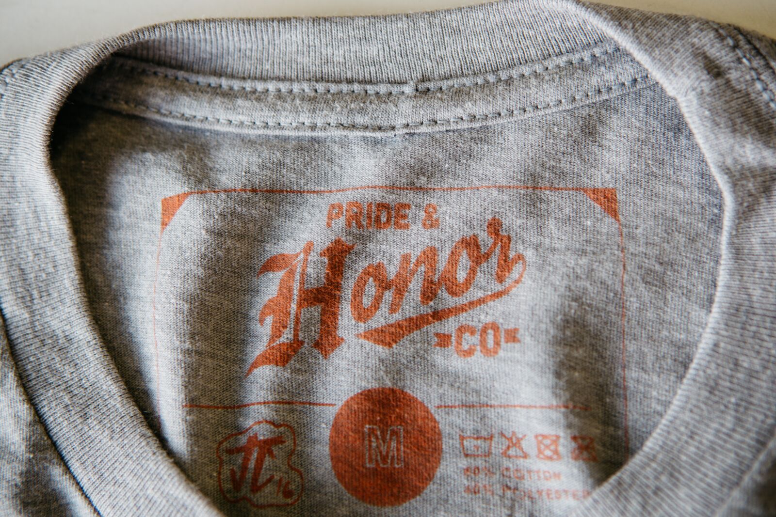 Your Complete Guide To Creating Custom Printed Labels For Your T shirts 