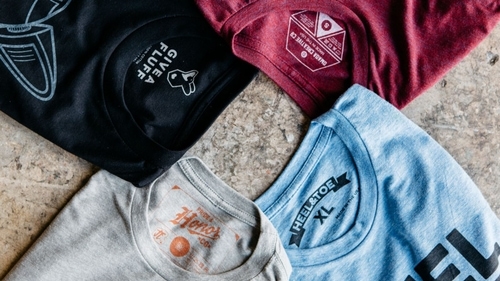 How to Create Custom Printed Clothing Labels for Your Shirts | Real Thread