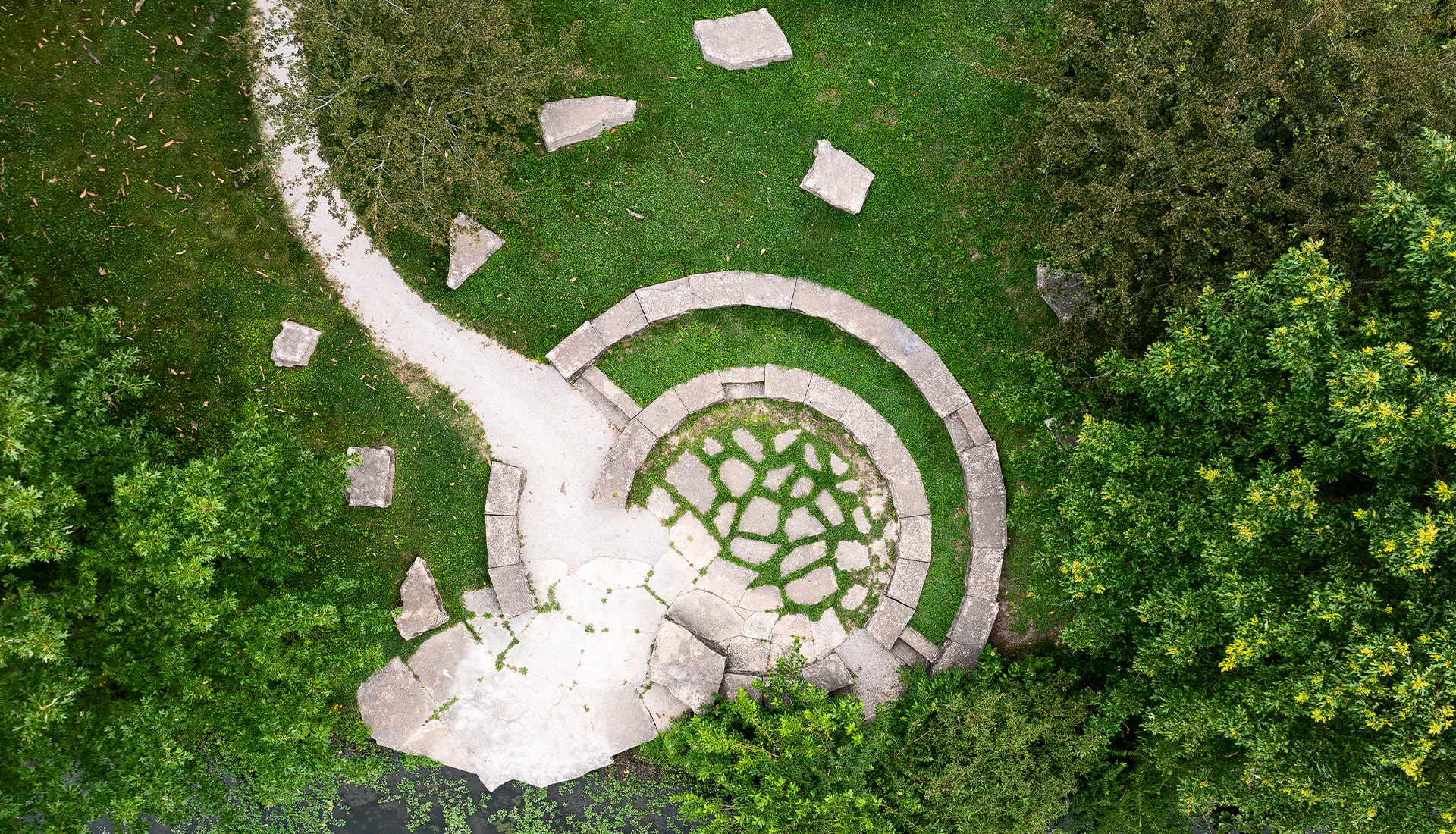 Arbolope Studio | Council Circle