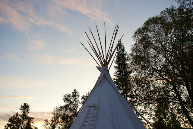 The Rich History of Teepee Houses