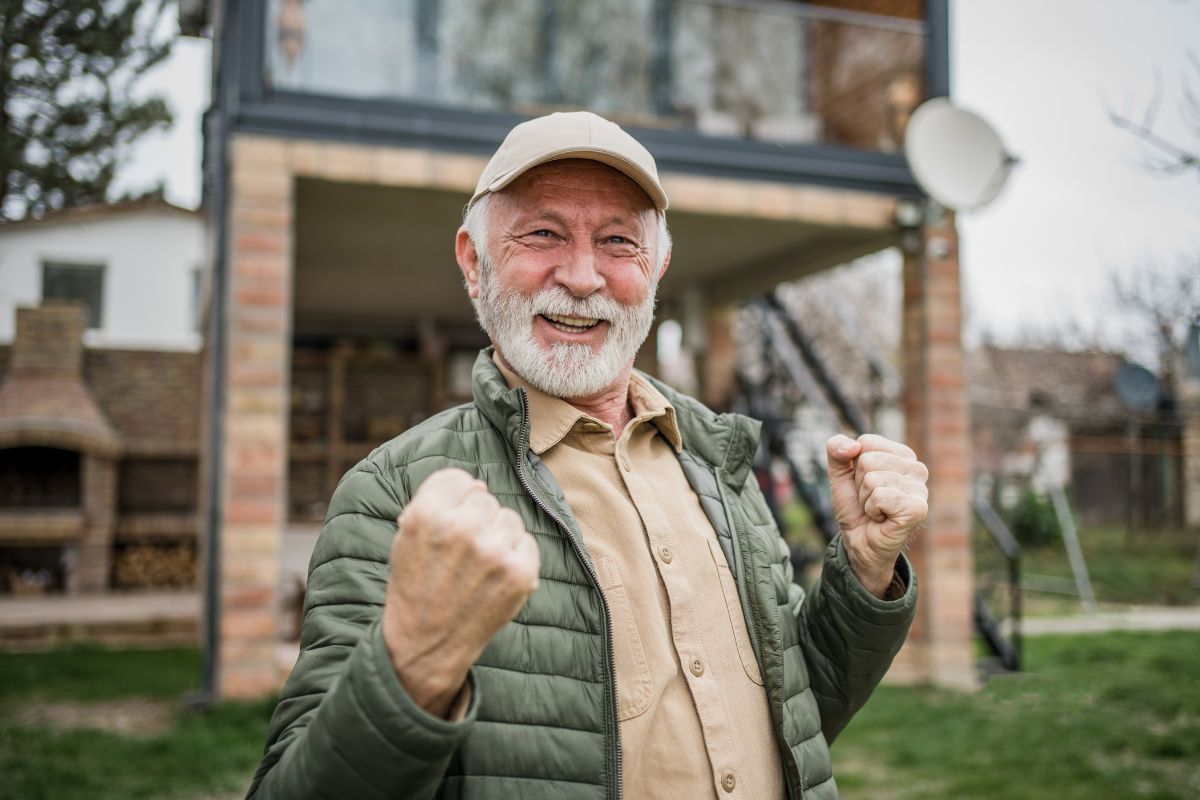 Exploring Housing Options in Retirement: Owning vs. Renting