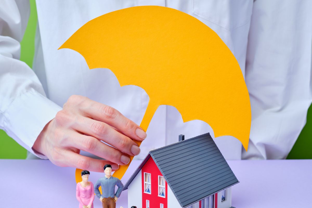 Your 2024 Guide to Tiny Home Insurance with Michael Carmona