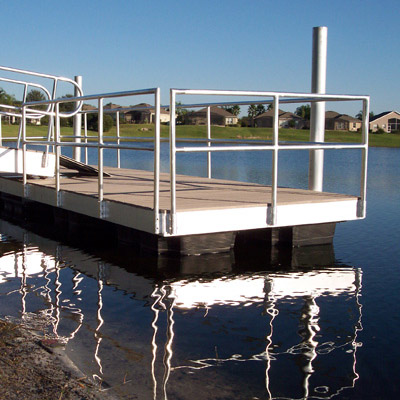 Aluminum Piers - Boardwalks, Fishing Piers, Fixed & Floating Piers