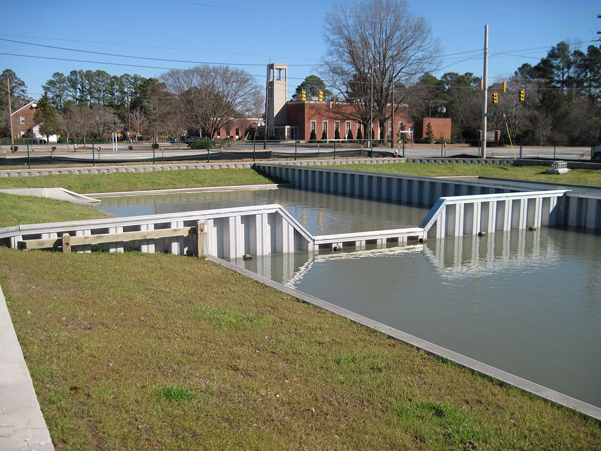Sheet Piling for Water Diversion & Control - Baffle Walls, Weirs & More