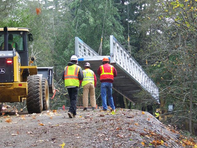 Los Gatos Pipe Utility Bridge | CMI Case Studies