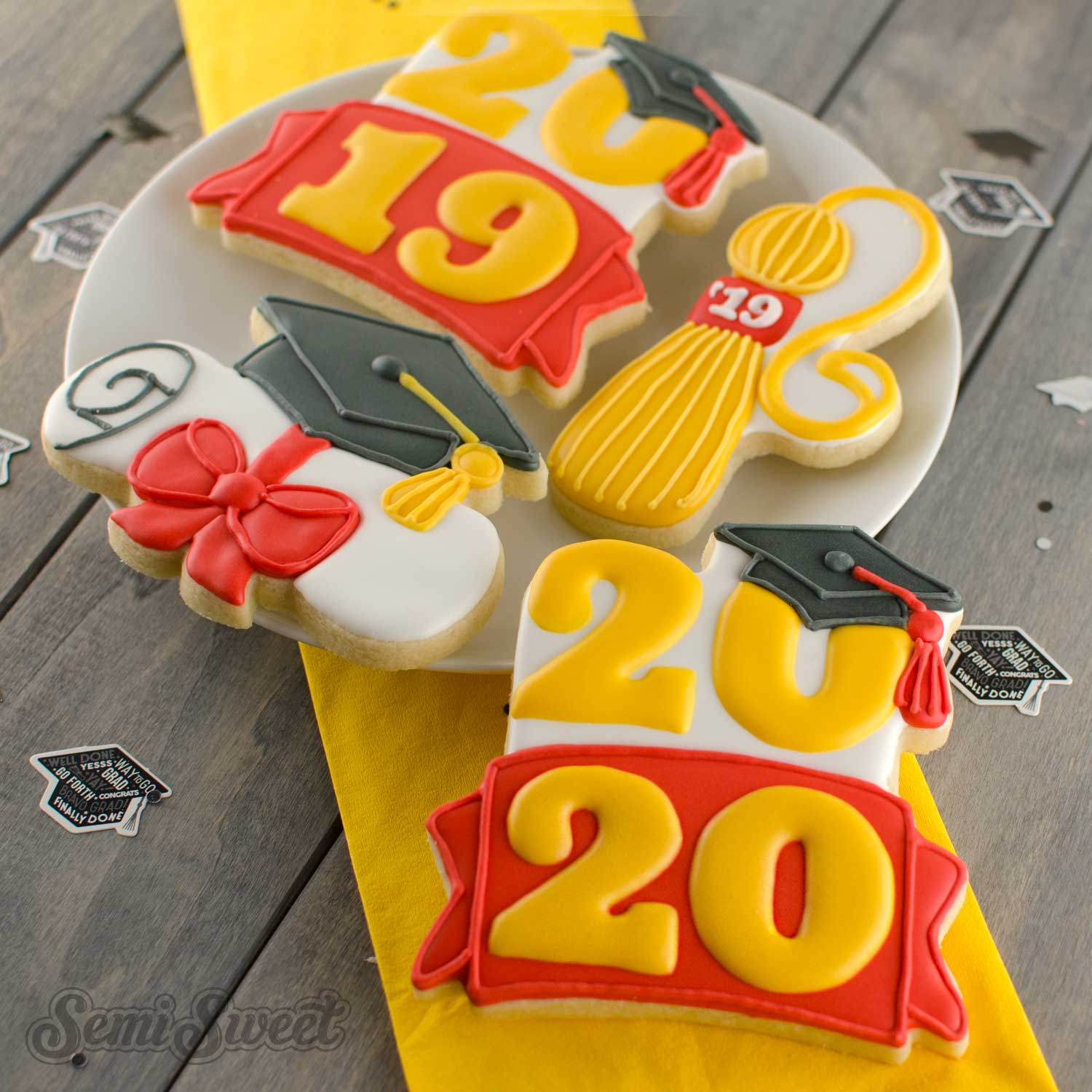 How to Make a Graduation Cookie Platter