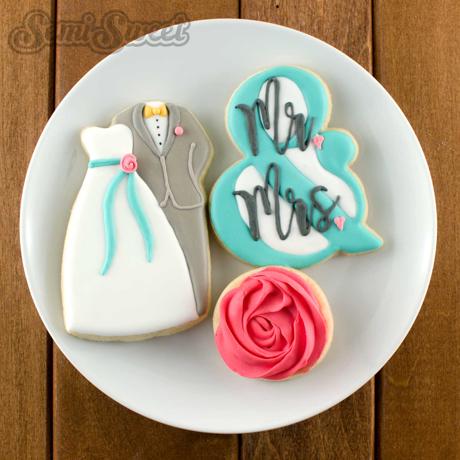 How to Make Wedding Couple Cookies