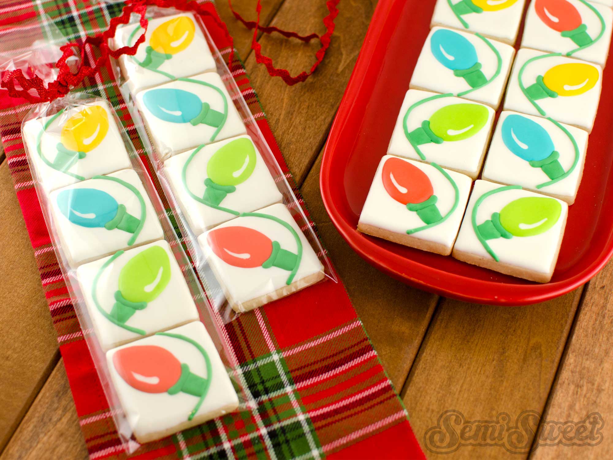 How to Make Connecting Christmas Light Cookies