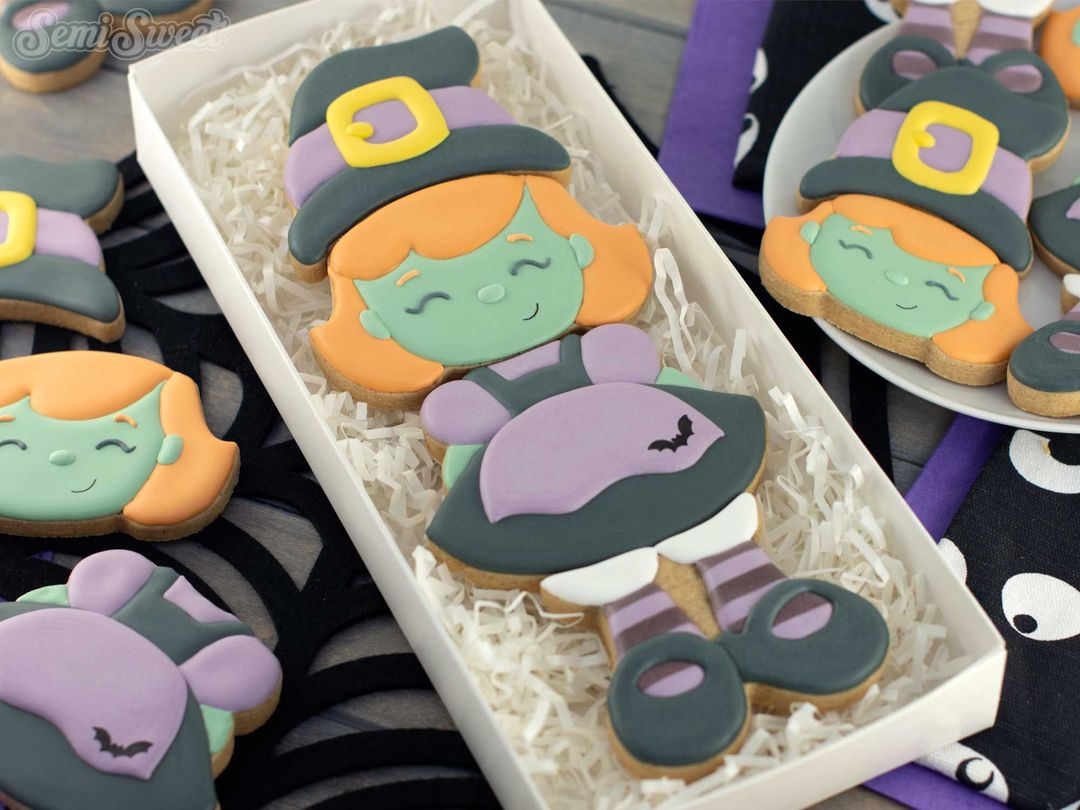 Decorate an Adorable Stackable Witch Cookie Set for Halloween