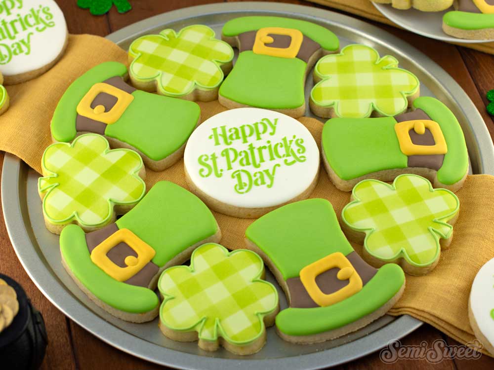 Decorate a St. Patrick's Day Cookie Platter