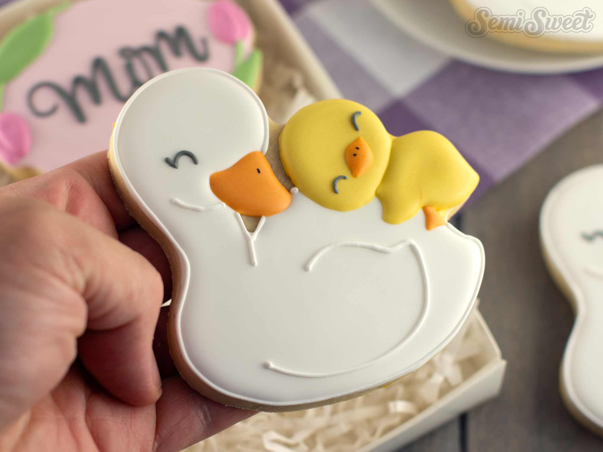 Decorate a Mama Duck Cookie for Mother's Day