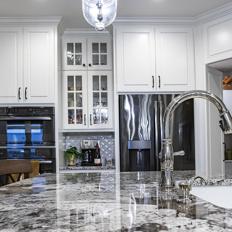 CE Smith Custom Cabinets and Countertops