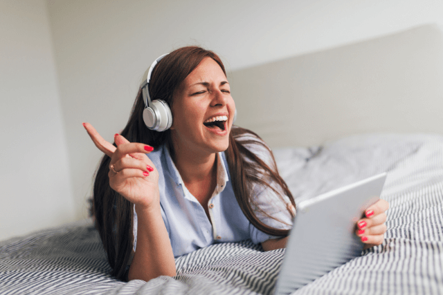 How Hypothyroidism Can Affect Your Voice | Paloma Health