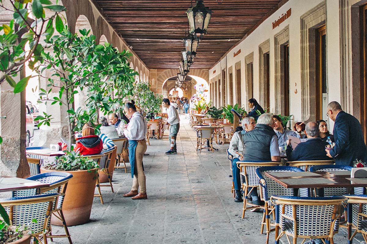 Eating Out In A Changed World - How restaurants are adapting to COVID ...