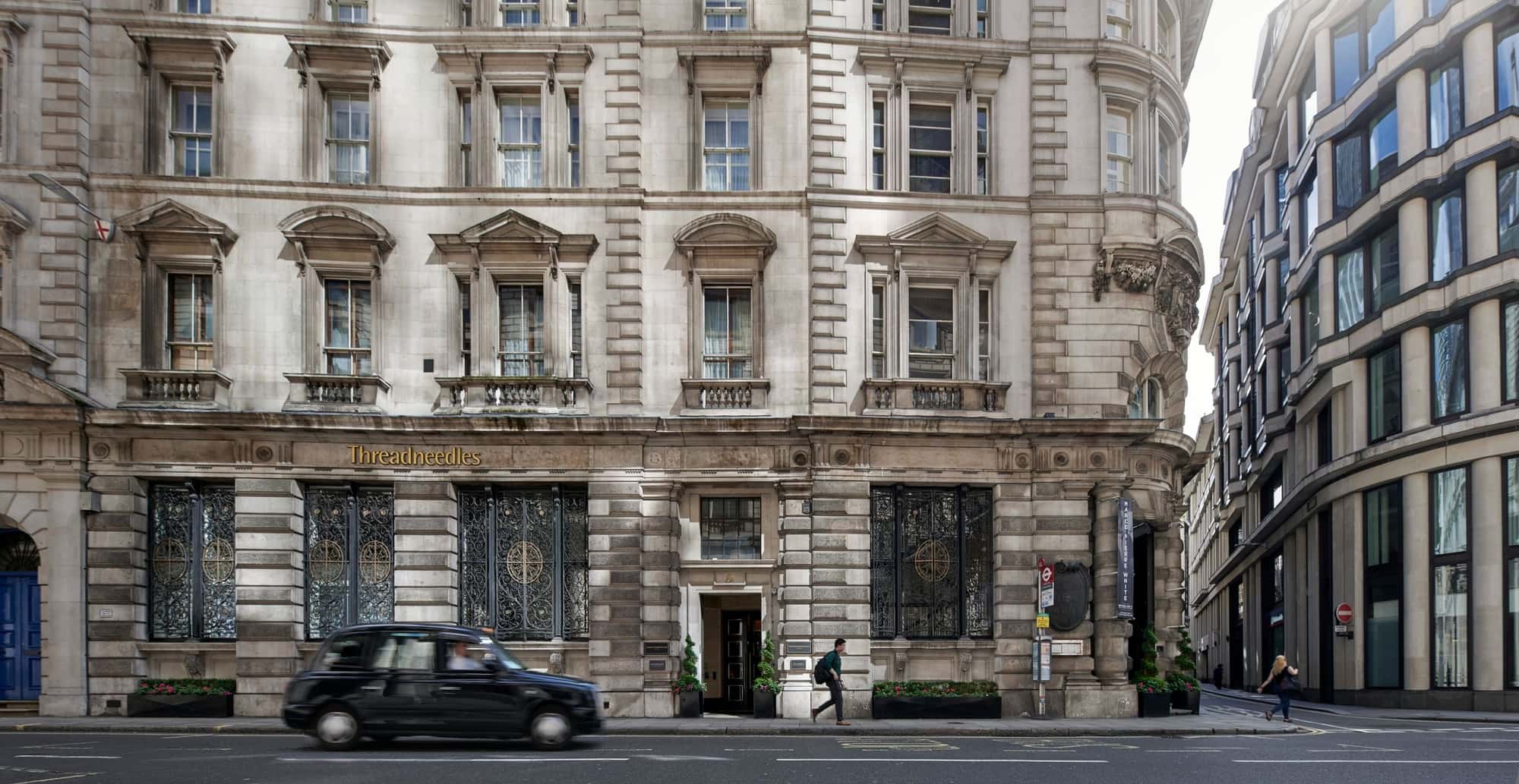 London - Luxury hotels with benefits in London