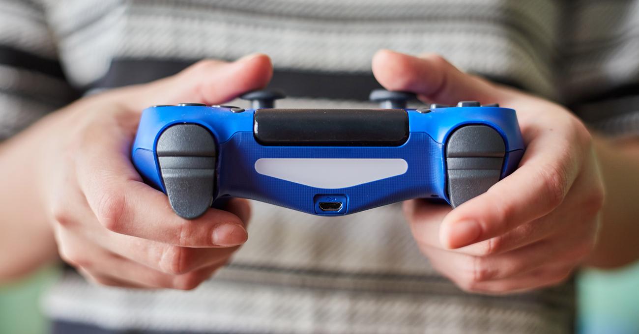 How Long Does It Take For Ps4 Controller To Charge? | Retire Fearless