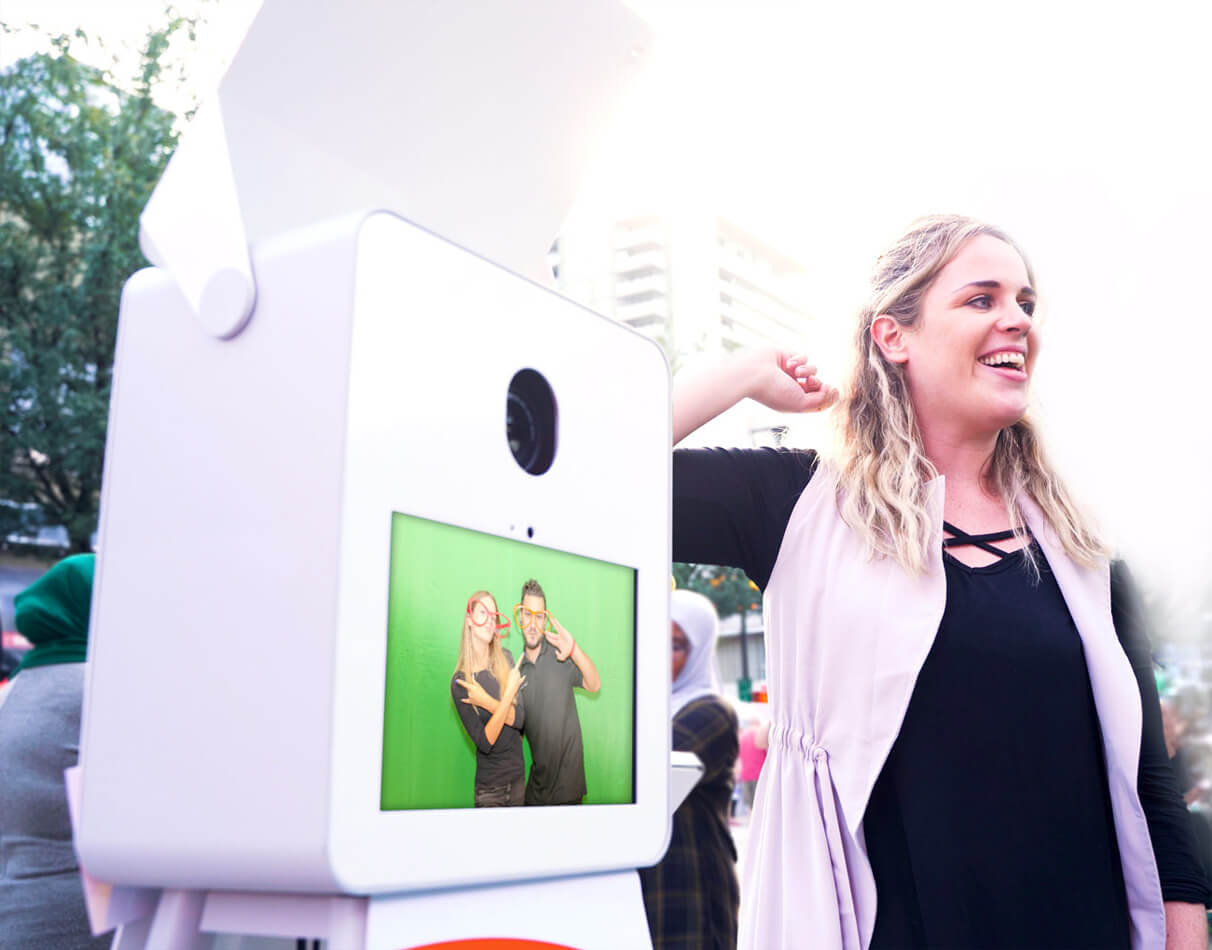 Buy an affordable photo booth