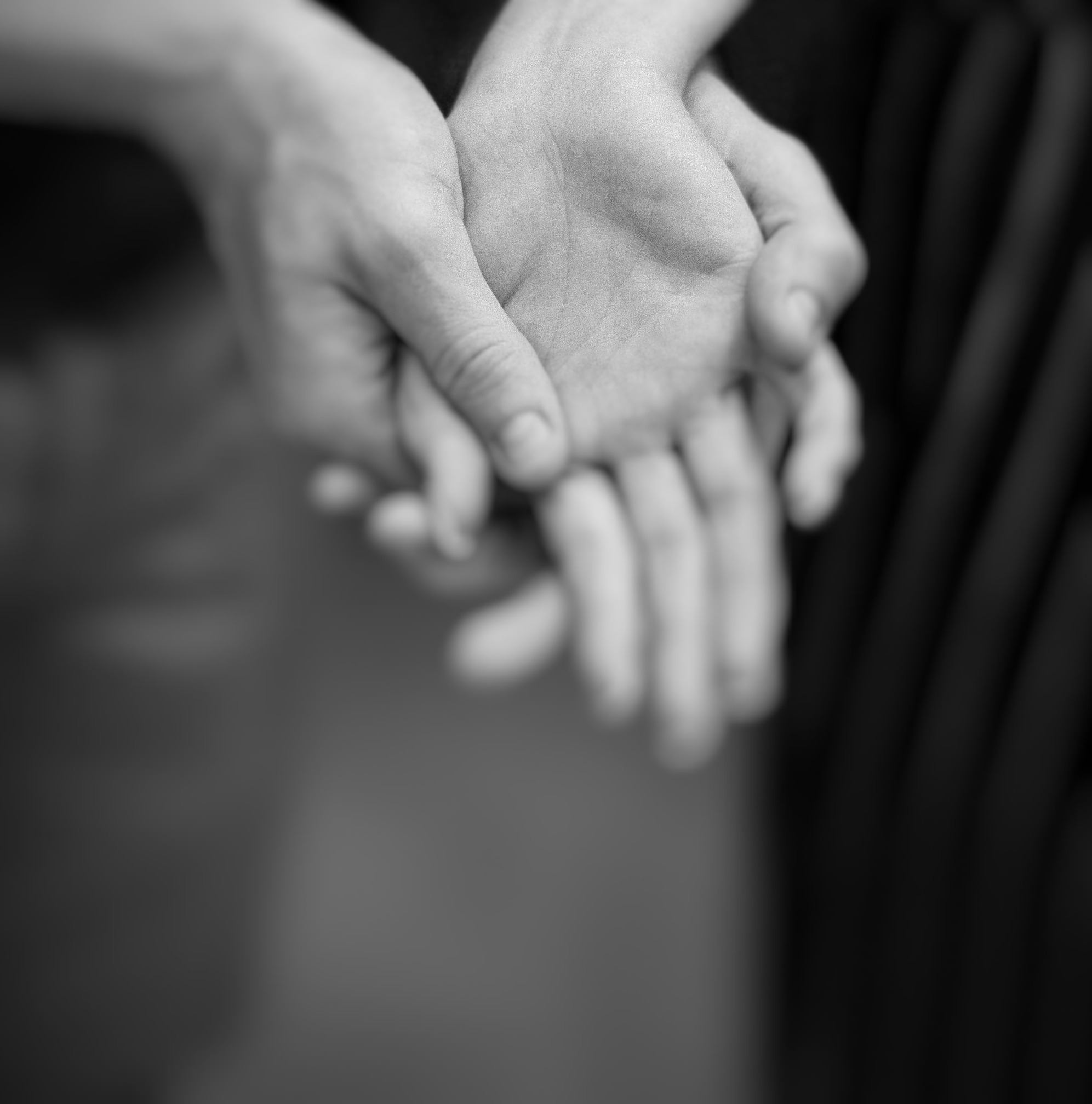 Wrist & Hand - Advice Centre | White House Clinic