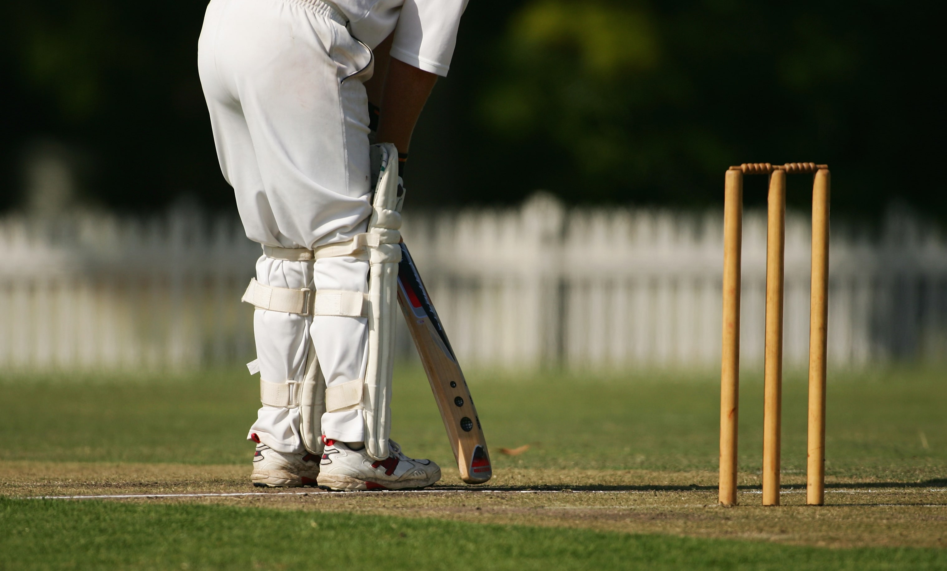 How To Play Pain Free Cricket - Articles & Advice | White House Clinic