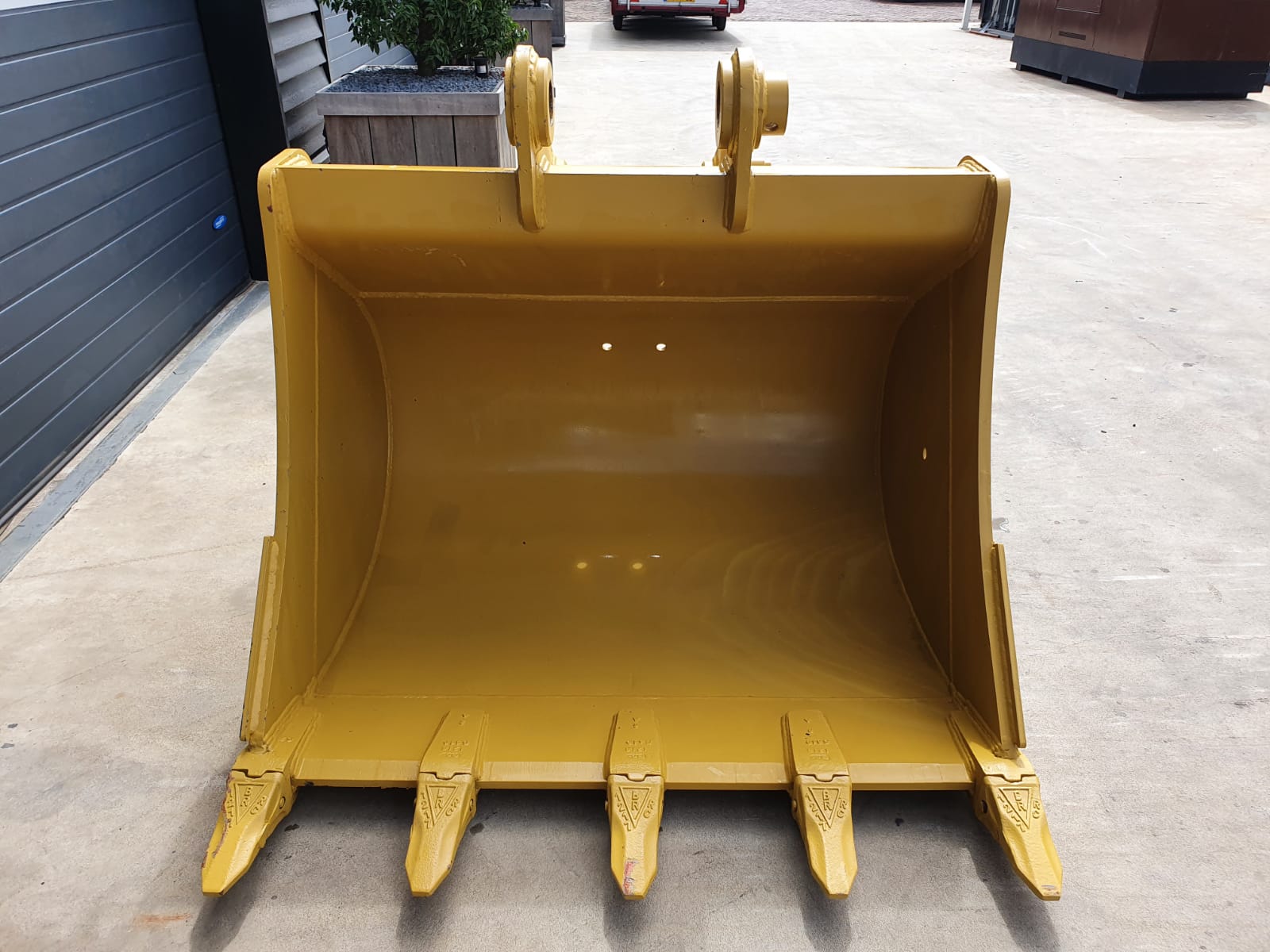 Bucket for Caterpillar 320
