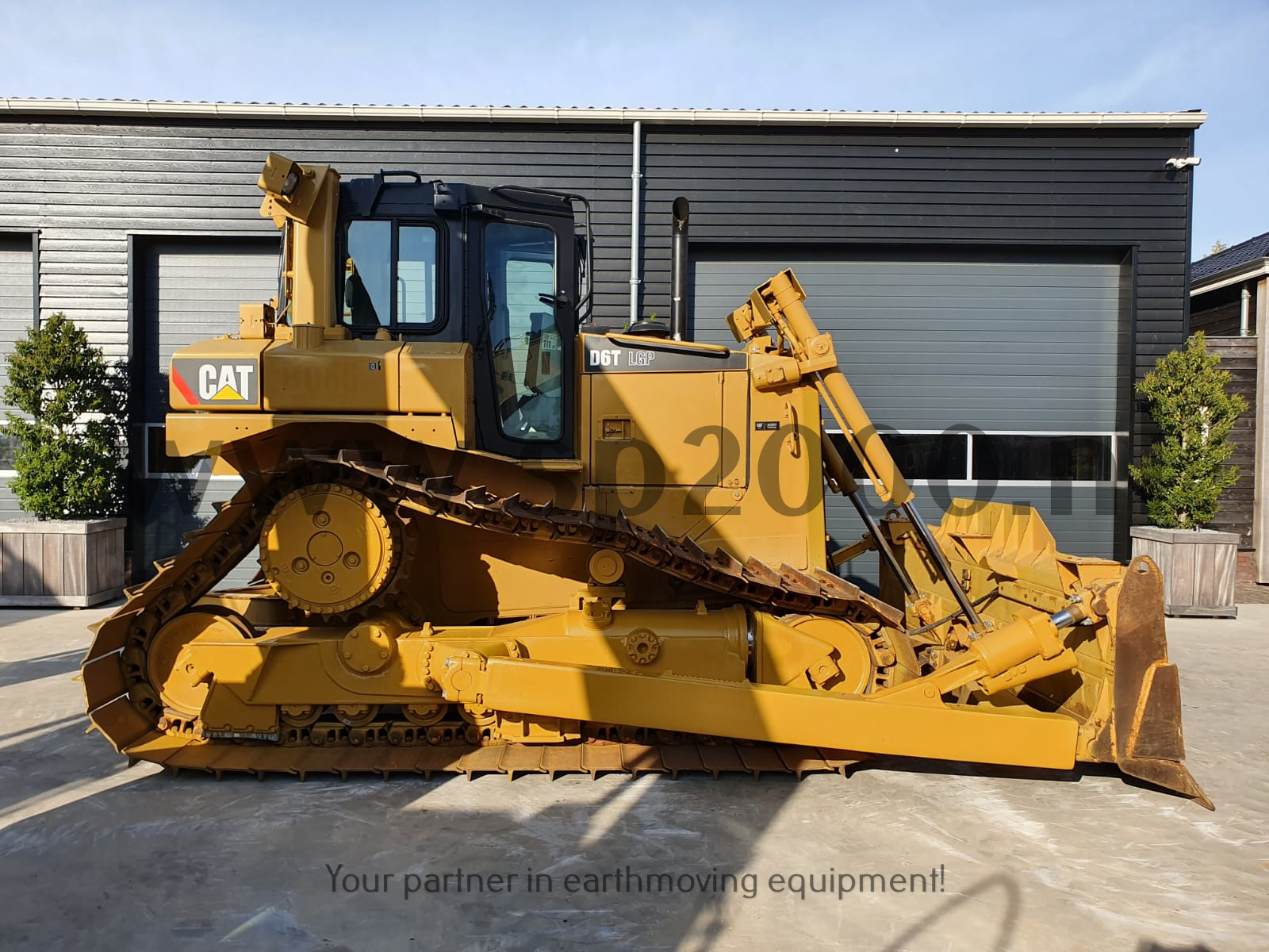 Caterpillar D6T LGP