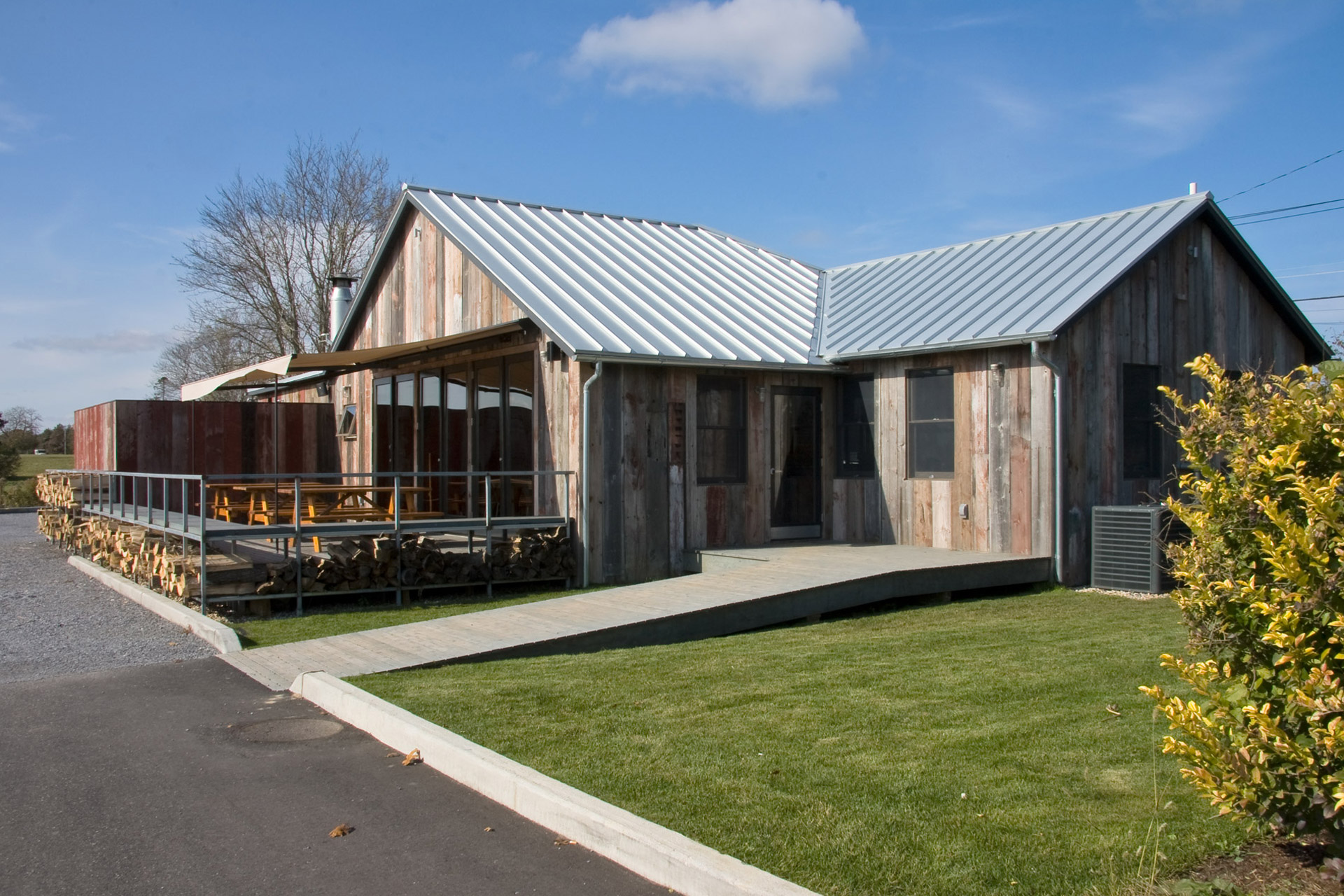 Townline BBQ | Restaurants | Cass Calder Smith