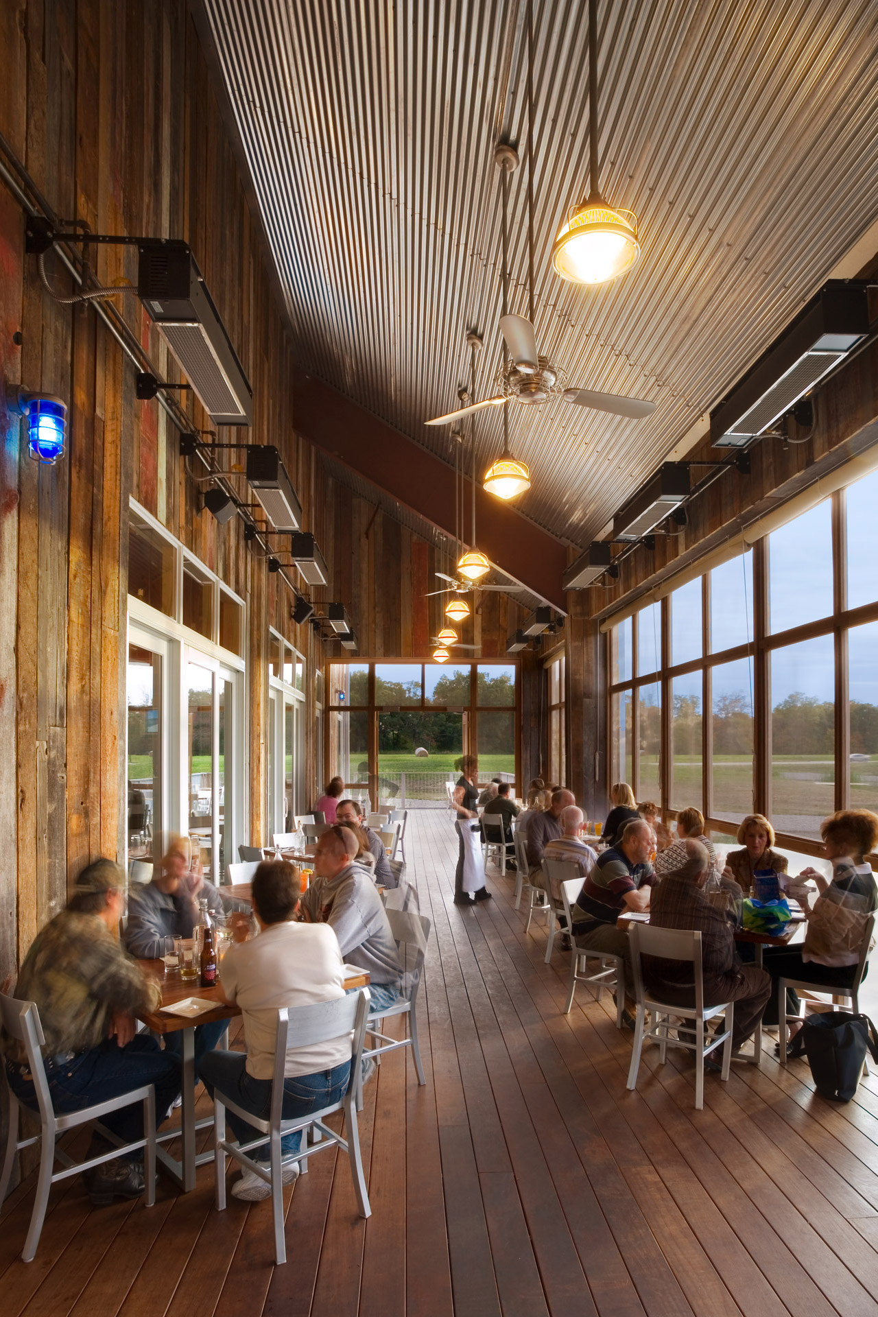 Firefly Grill | Restaurants | Cass Calder Smith