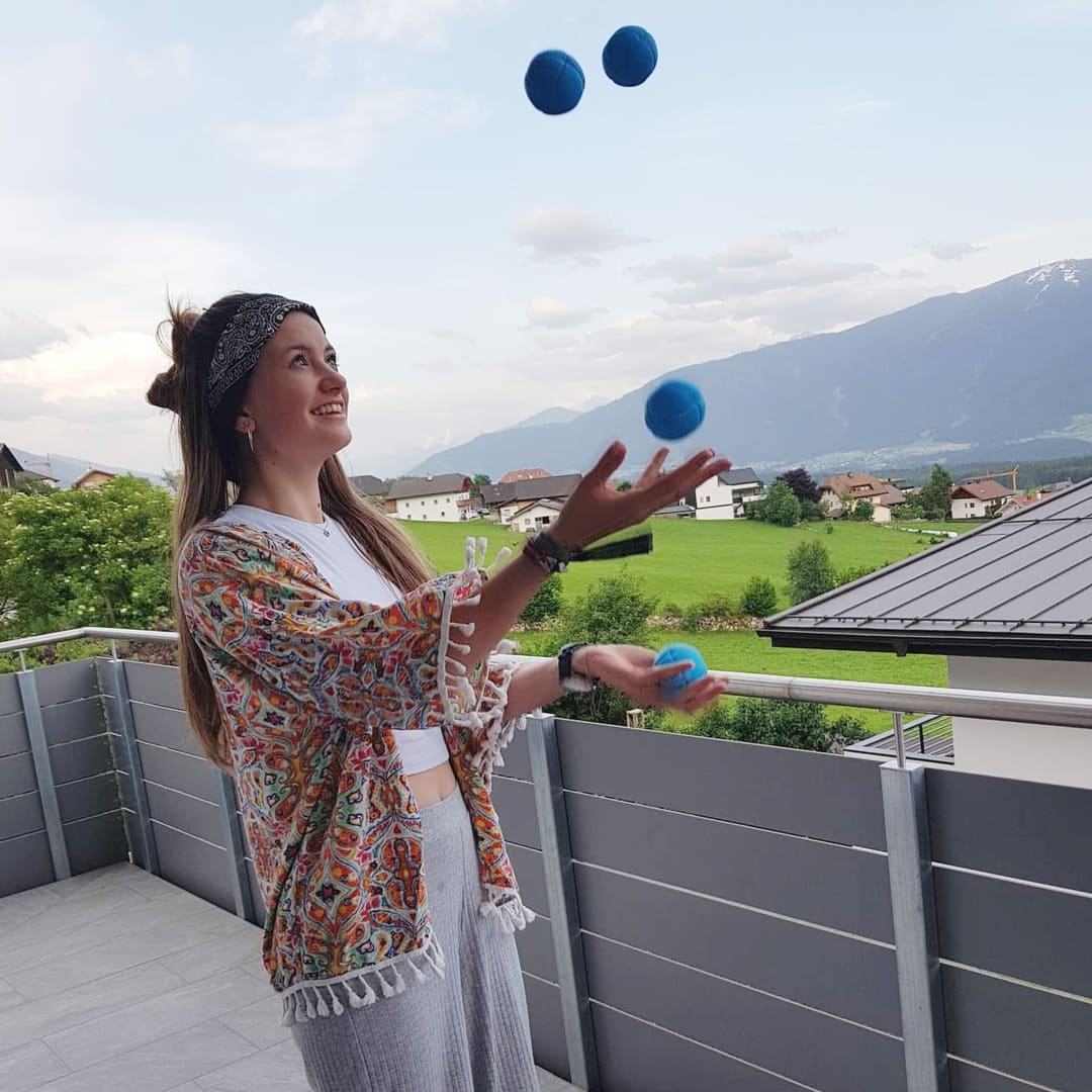 Infinity juggling balls (3rd gen)