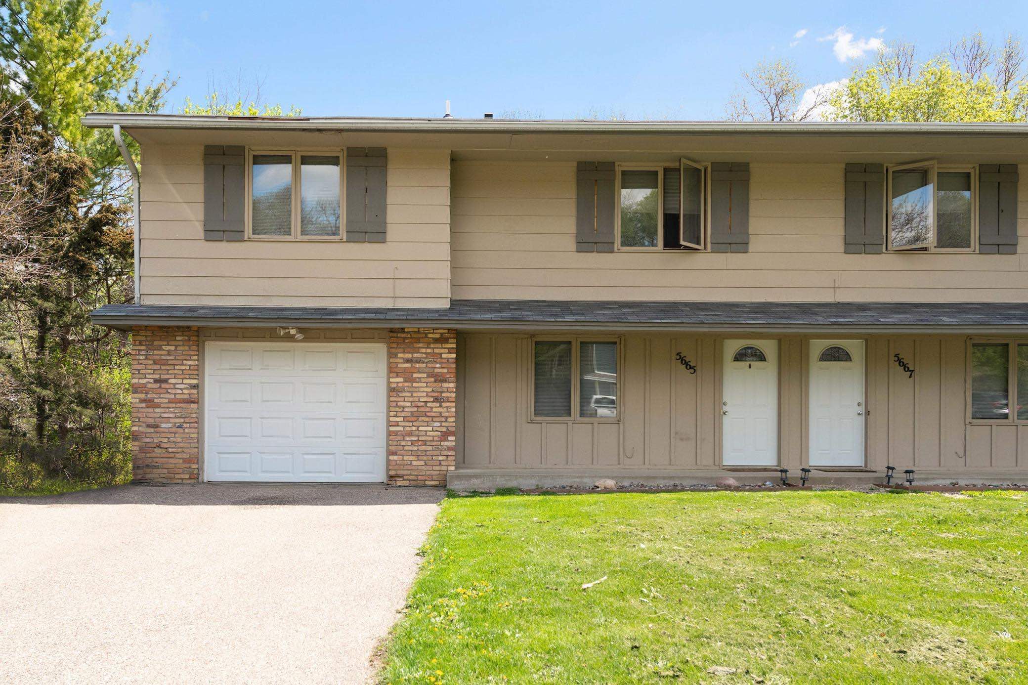 Duplexes & Triplexes for sale in Shorewood, Minnesota