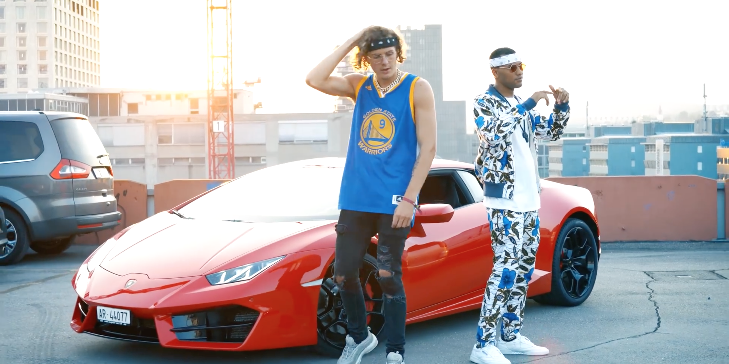 Track: Trap Toni feat. Skinny Stylus – «Throne» | LYRICS Magazin