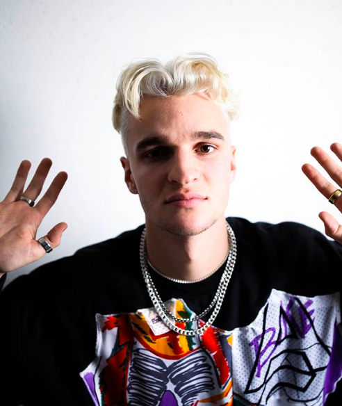 Pato - «45goddamn» | LYRICS Magazin