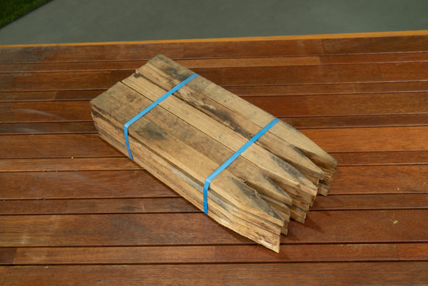 Garden Sleeper Posts | Sleep Stakes and Pegs | All Green