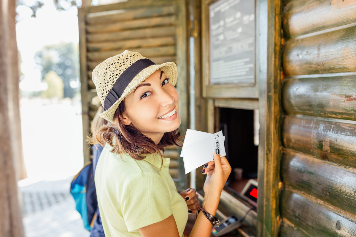 How do attraction operators benefit from using marketing flywheels ...