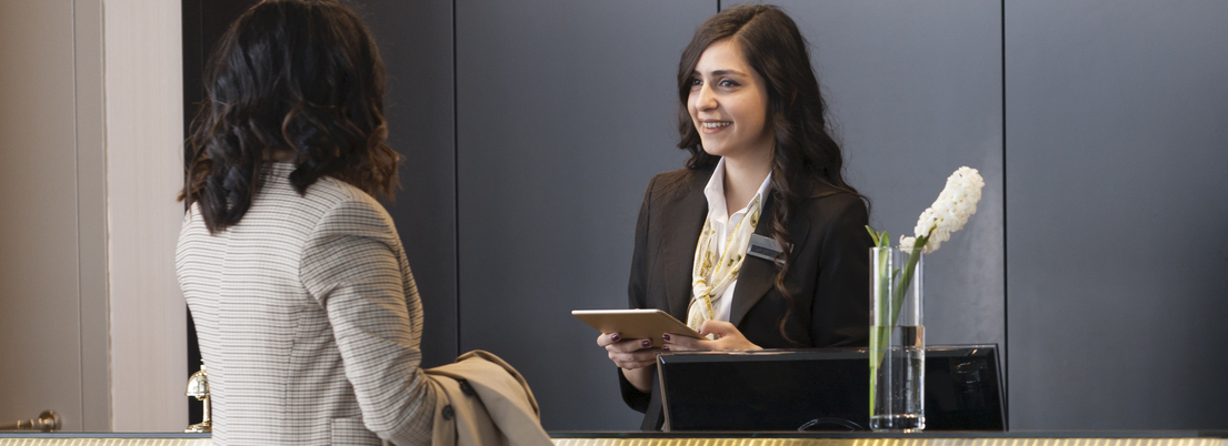 How to Cut Operational Costs With Virtual Receptionist Software