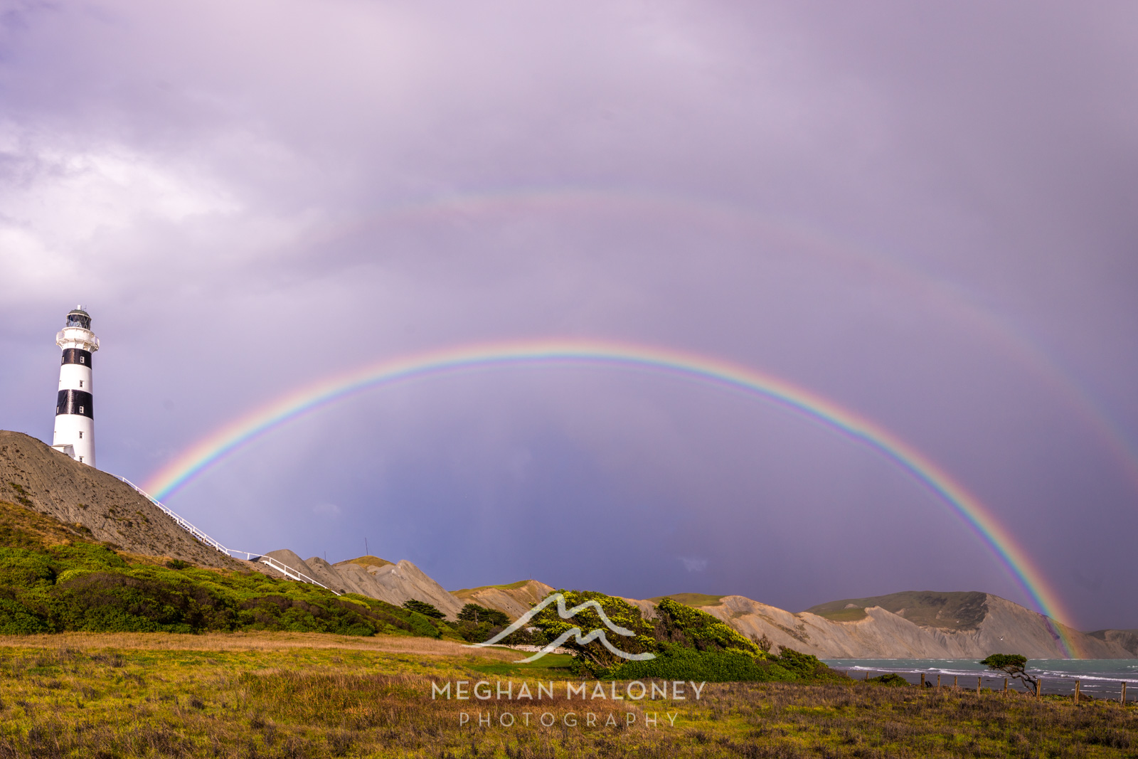 6 Epic Lighthouses to Visit in New Zealand | Photos of NZ Lighthouses