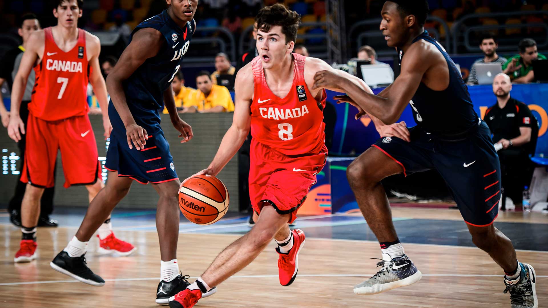 Panier après panier, Nate Darling de Bedford rentre dans l’histoire de ...