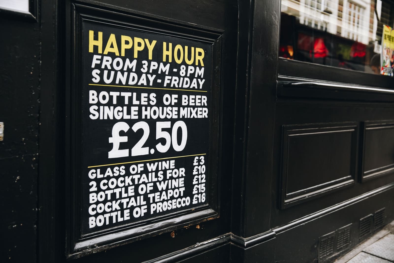 The Blackboard Artist – London based blackboard painter