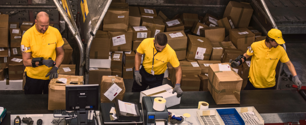 How to Select a Reliable Shipping and Packaging Provider