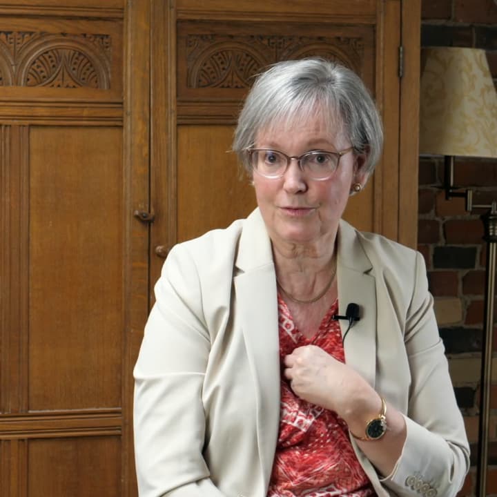 First Session Therapist - Margaret Hux