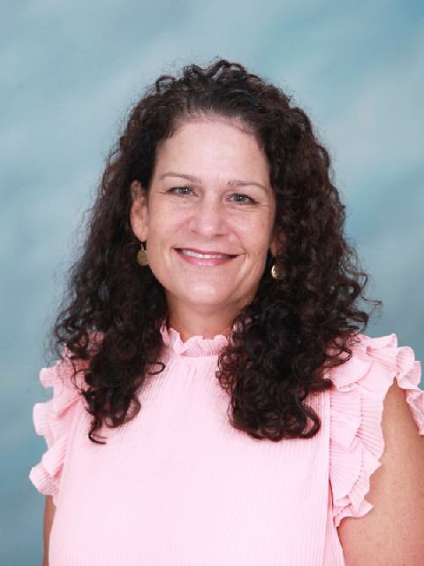 Faculty and Staff | St. Thomas More School