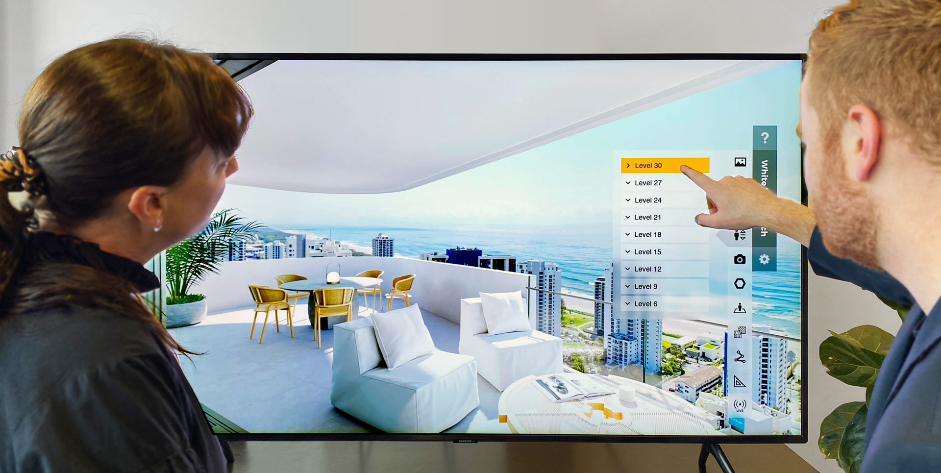 White - Main Beach | Buildmedia