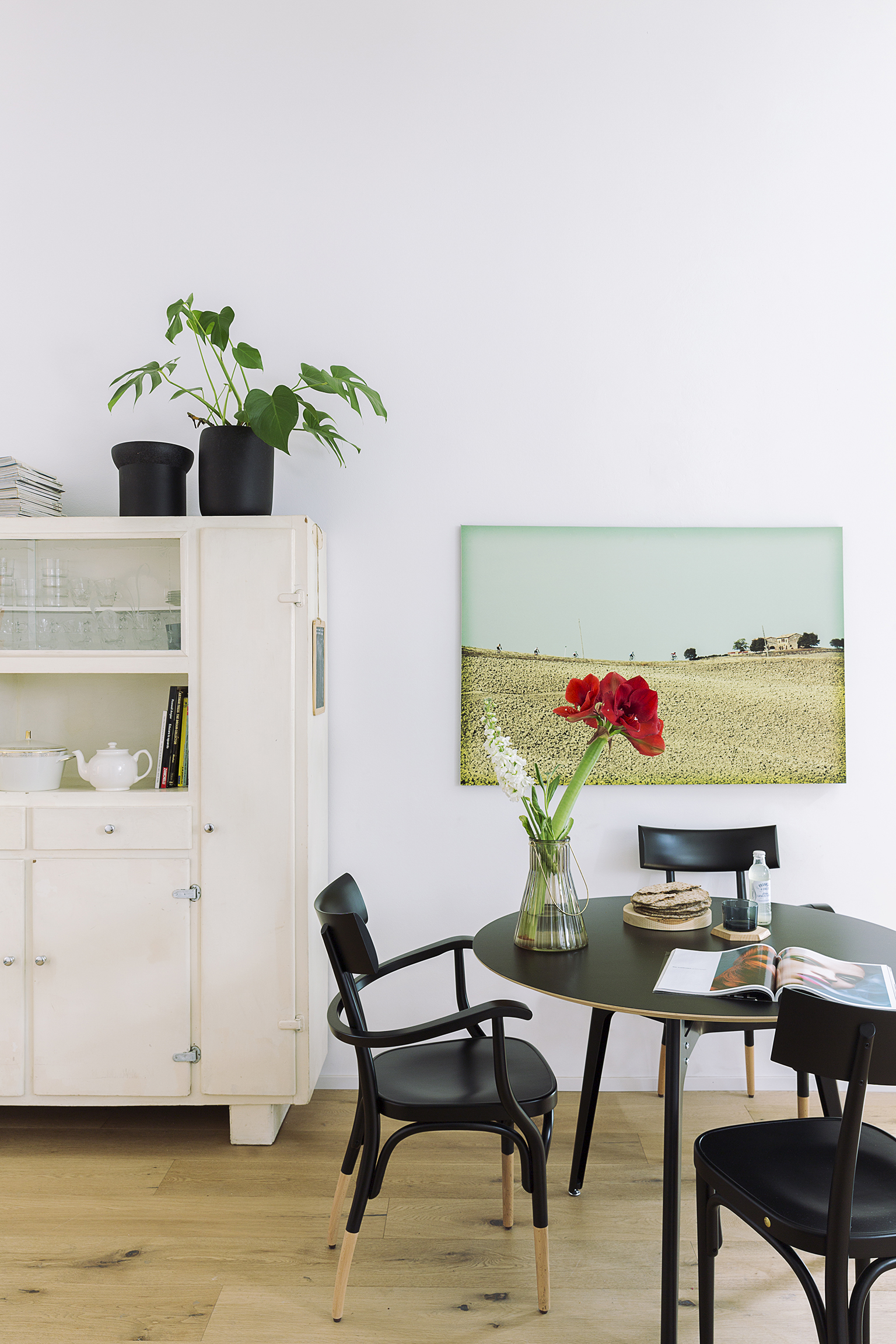 Vanessa Pisk Studio | AN UNUSUAL STUDIO FLAT