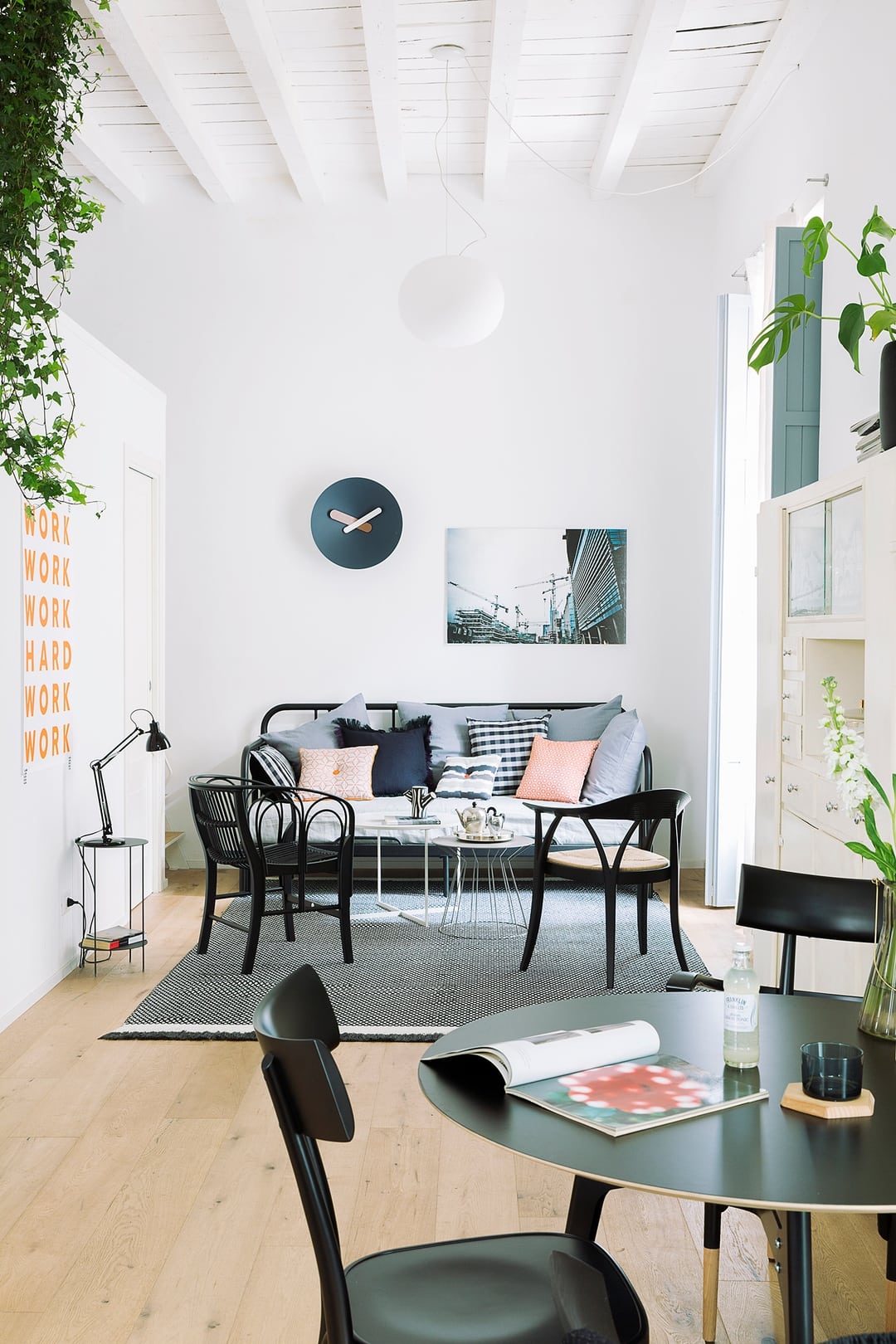 Vanessa Pisk Studio | AN UNUSUAL STUDIO FLAT