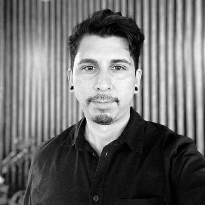 Crafting Workspaces: Tangram's Excellence in Contract Furniture Design.